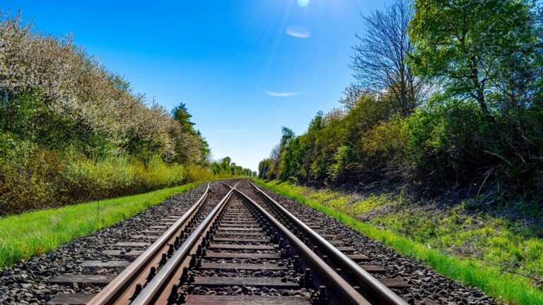 This Strategic Rail Review will consider how the rail network on the ...